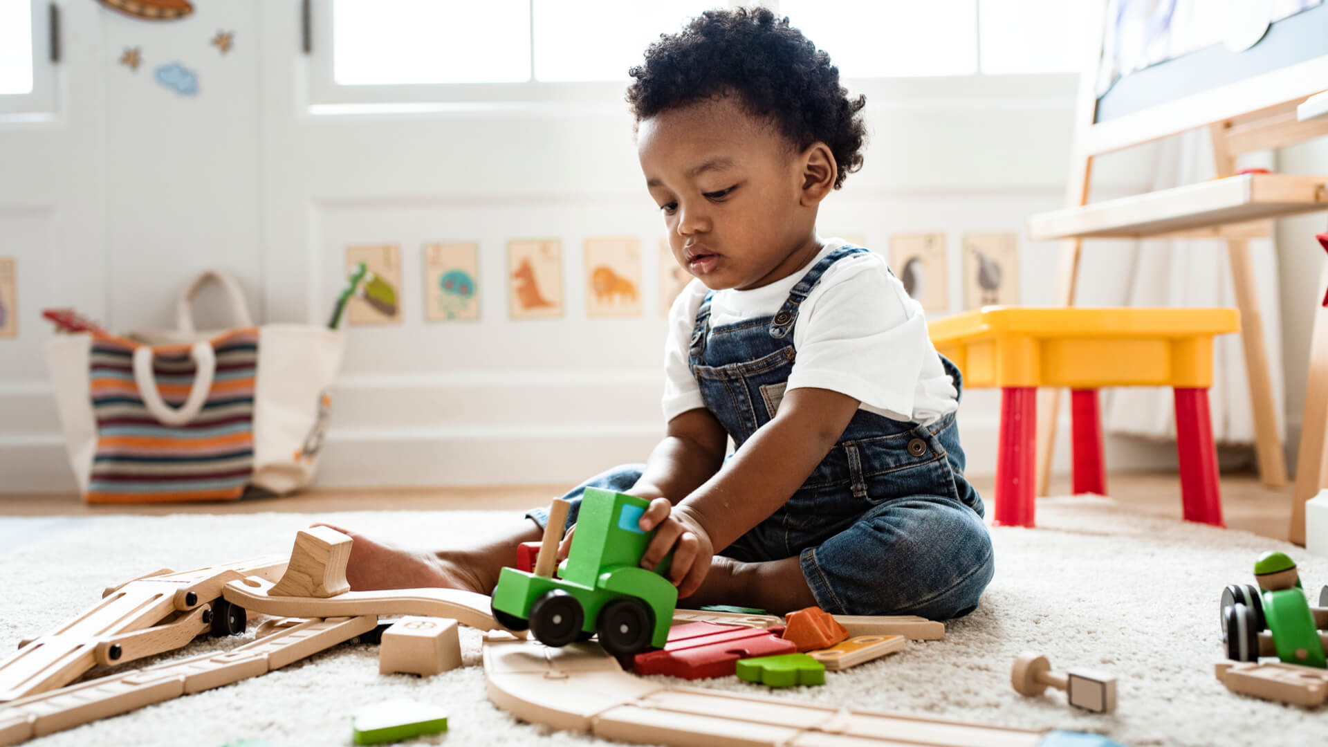 Independent Play Activities To Try At Home Speech Blubs